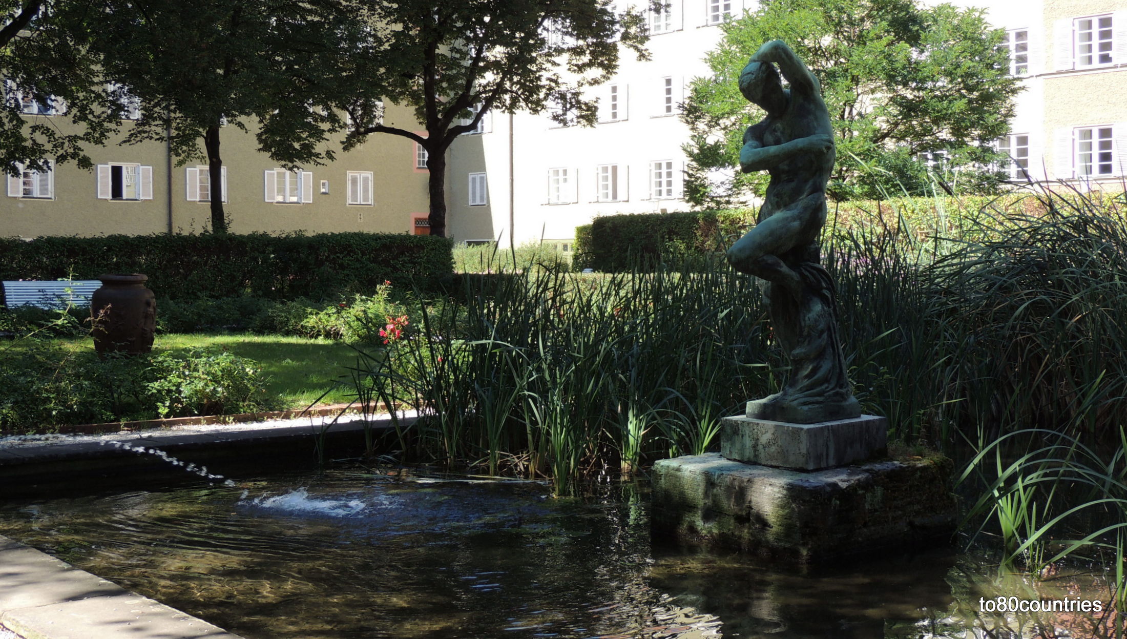 Die Borstei - eine zukunftsweisende Siedlung wird 100 - to eighty countries