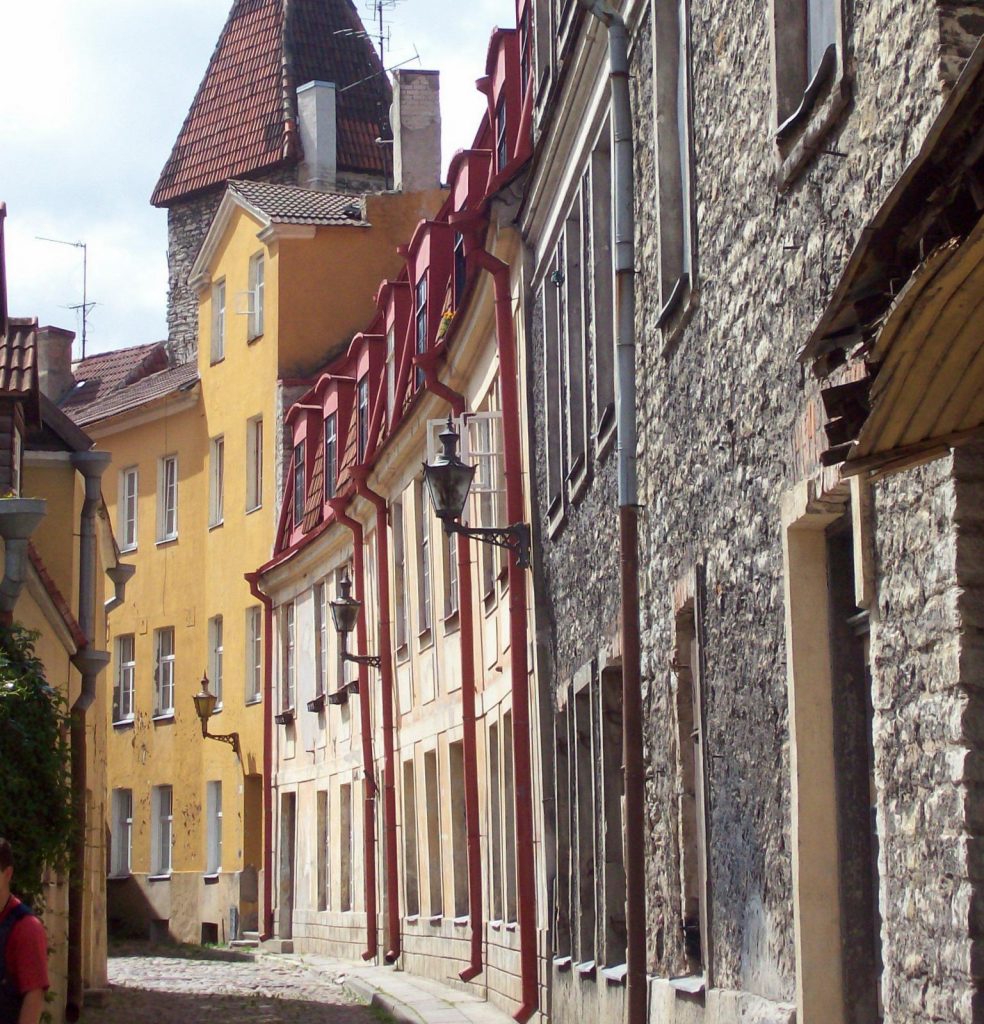 Tallinn - die alte Hansestadt Reval - to eighty countries Städtereisen